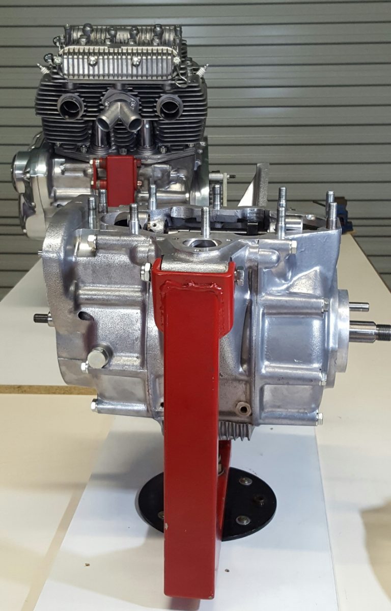 T160-T150a – Classic Triumph